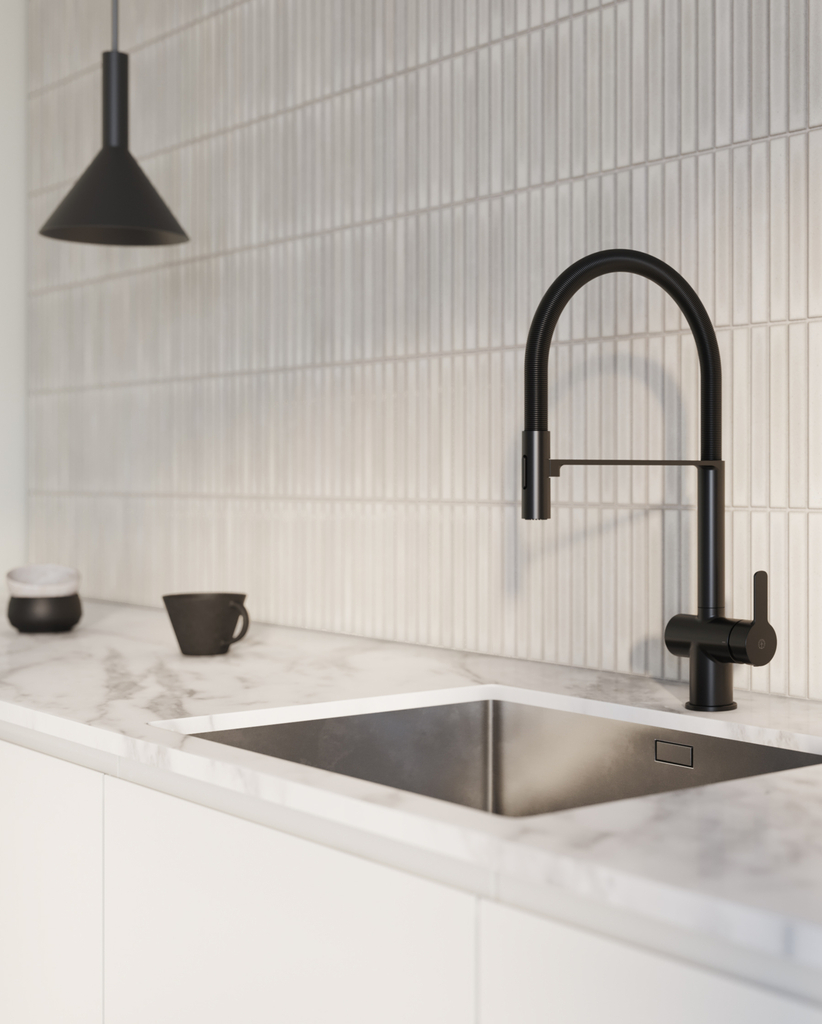 Kjøkkenkran Estetic Blyfri, uttrekkbar tut, matt sort - Gustavsberg